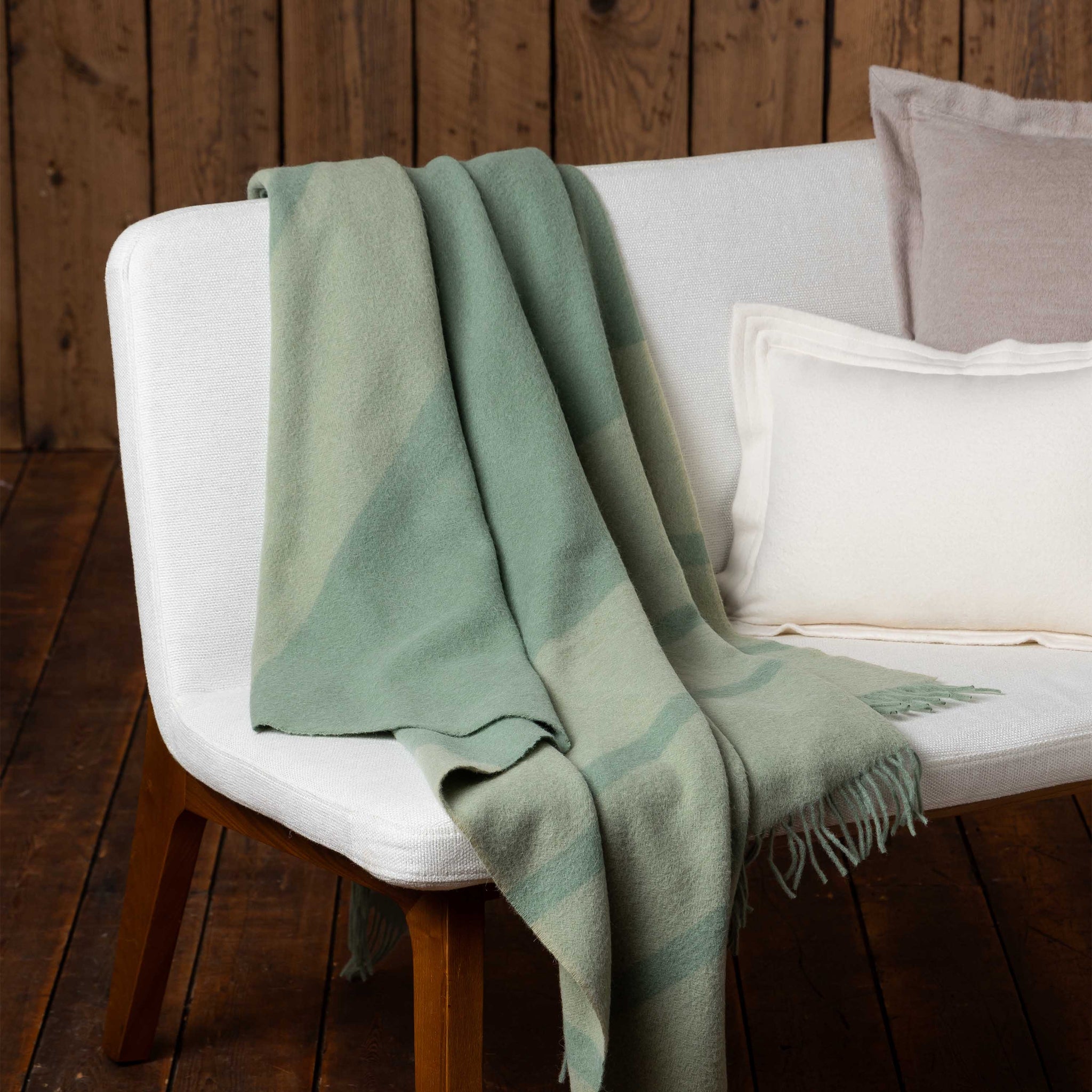 Buy Meadow Throw | Luxury Alpaca Throws | Alicia Adams Alpaca