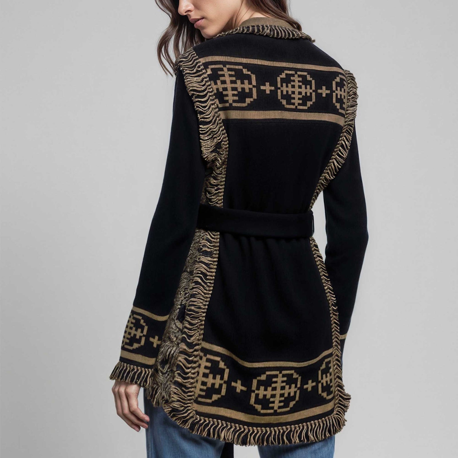 Alicia Adams Alpaca | Luxe Alpaca Home Decor, Blankets, and Apparel